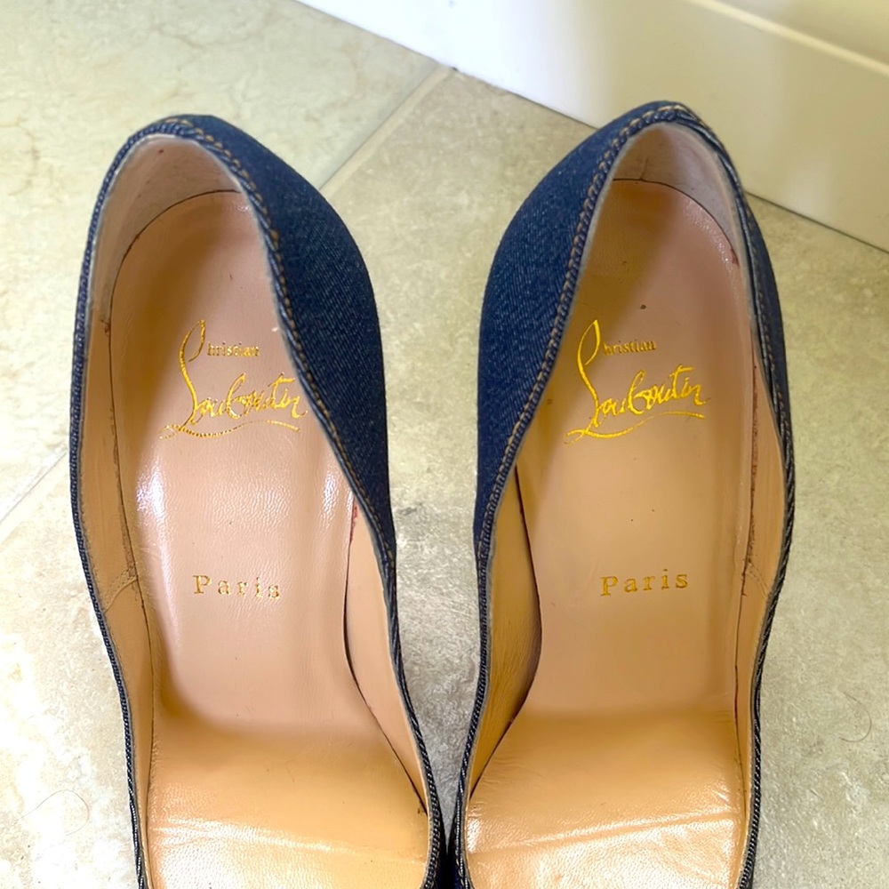 Christian Louboutin So Kate Denim Pumps - Gem
